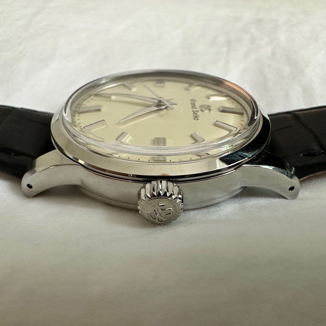 Grand Seiko Sbgw231, Luxury, Watches on Carousell