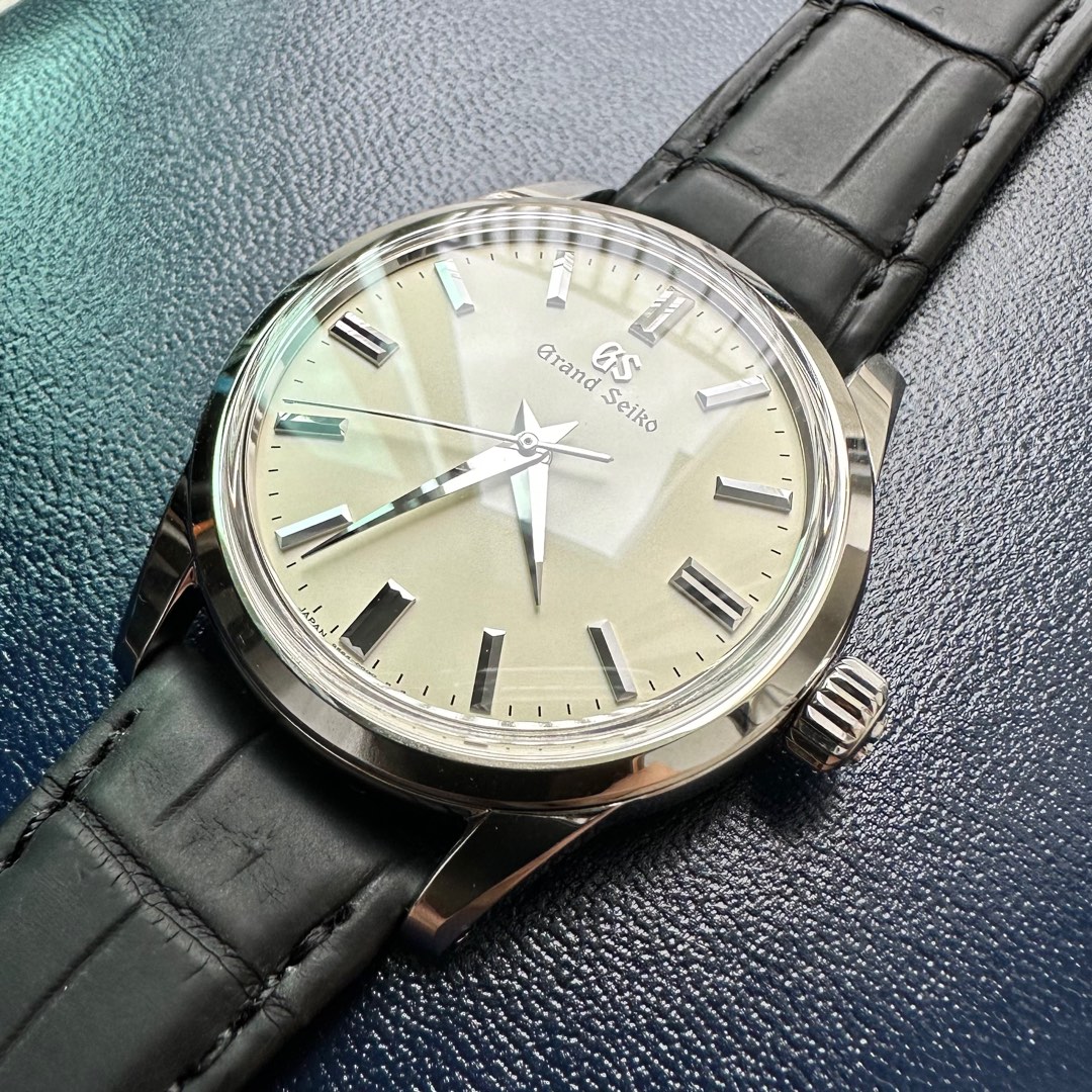 Grand Seiko Sbgw231, Luxury, Watches on Carousell