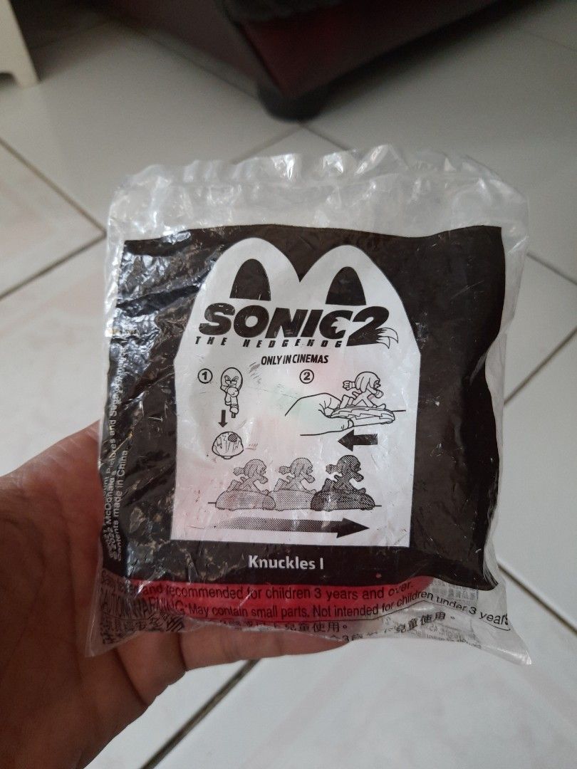 Happy meal knuckles 1 (sonic the hedgehog 2), Toys & Collectibles, Mainan di Carousell