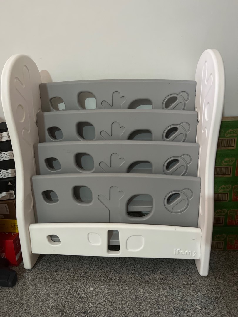 IFAM Korea baby/ toddler front facing book shelf., Babies & Kids, Baby ...