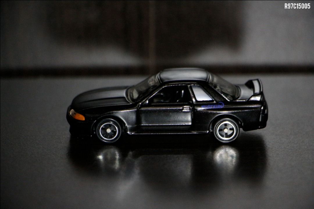 Initial D Nissan Skyline GT-R (R32) (Takara Tomy Dream Tomica #141 ...