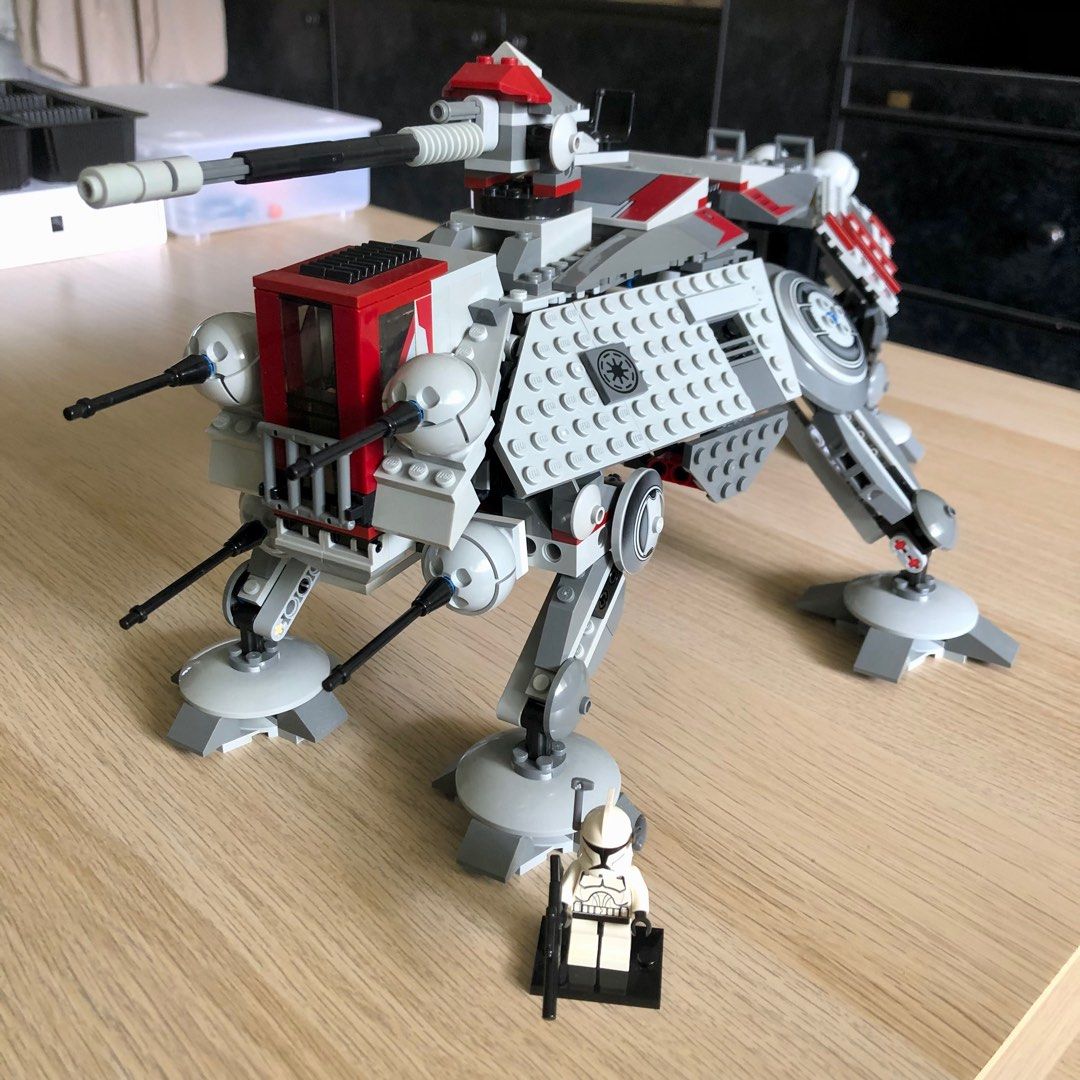 LEGO 7675 AT-TE Walker + Phase 1 Regular Trooper (2008), Hobbies & Toys ...