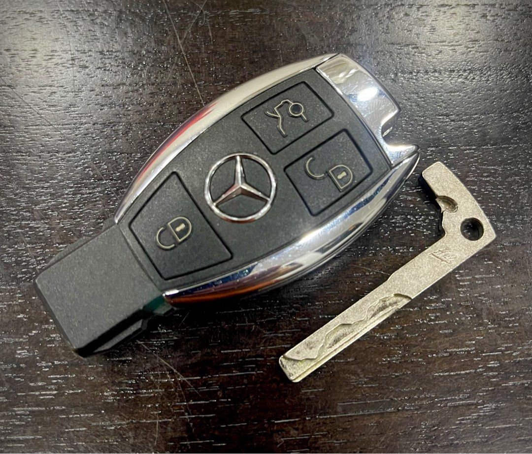 Mercedes Original Remote key, Car Accessories, Accessories on Carousell