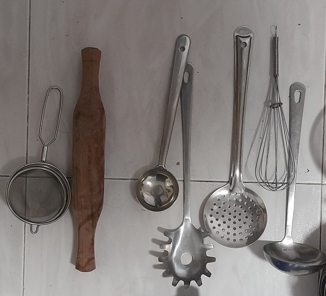 Mixie with other free kitchen appliances, TV & Home Appliances, Kitchen ...