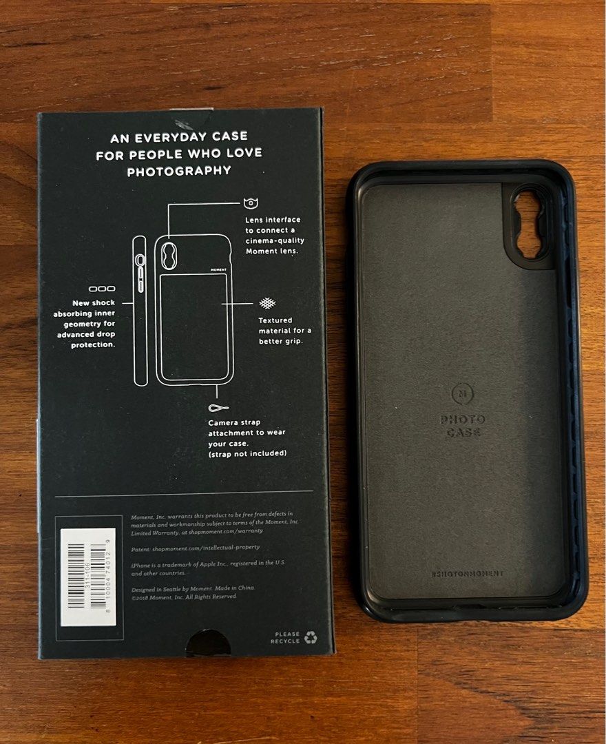 Moment cases for iPhone X and XS MAX in black and walnut, Mobile Phones ...