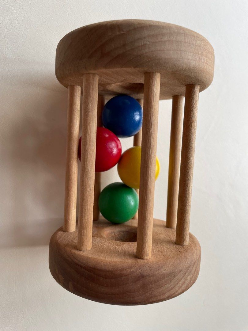 Montessori ball shaker, wood, Babies & Kids, Infant Playtime on Carousell
