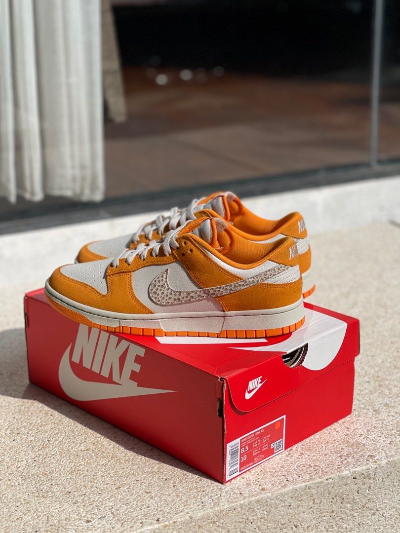 Nike Dunk Low Orange Tennessee, Fesyen Pria, Sepatu , Sneakers di Carousell