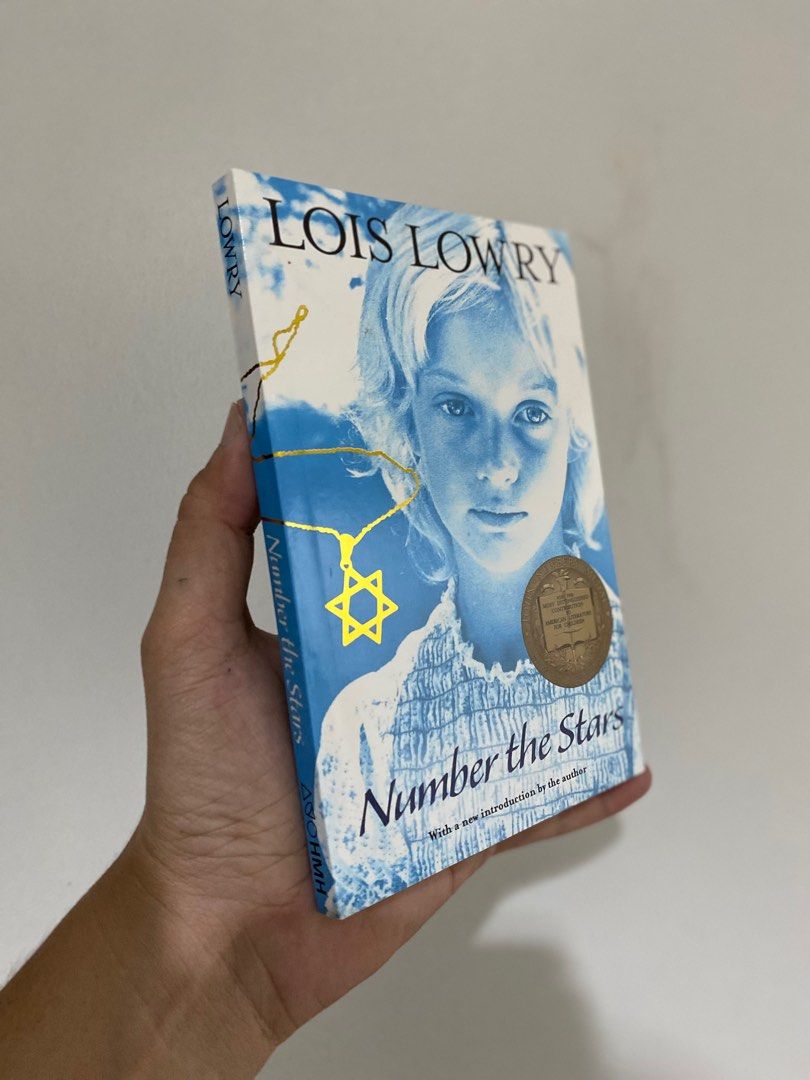 NUMBER THE STARS BY LOIS LOWRY, Hobbies & Toys, Books & Magazines ...