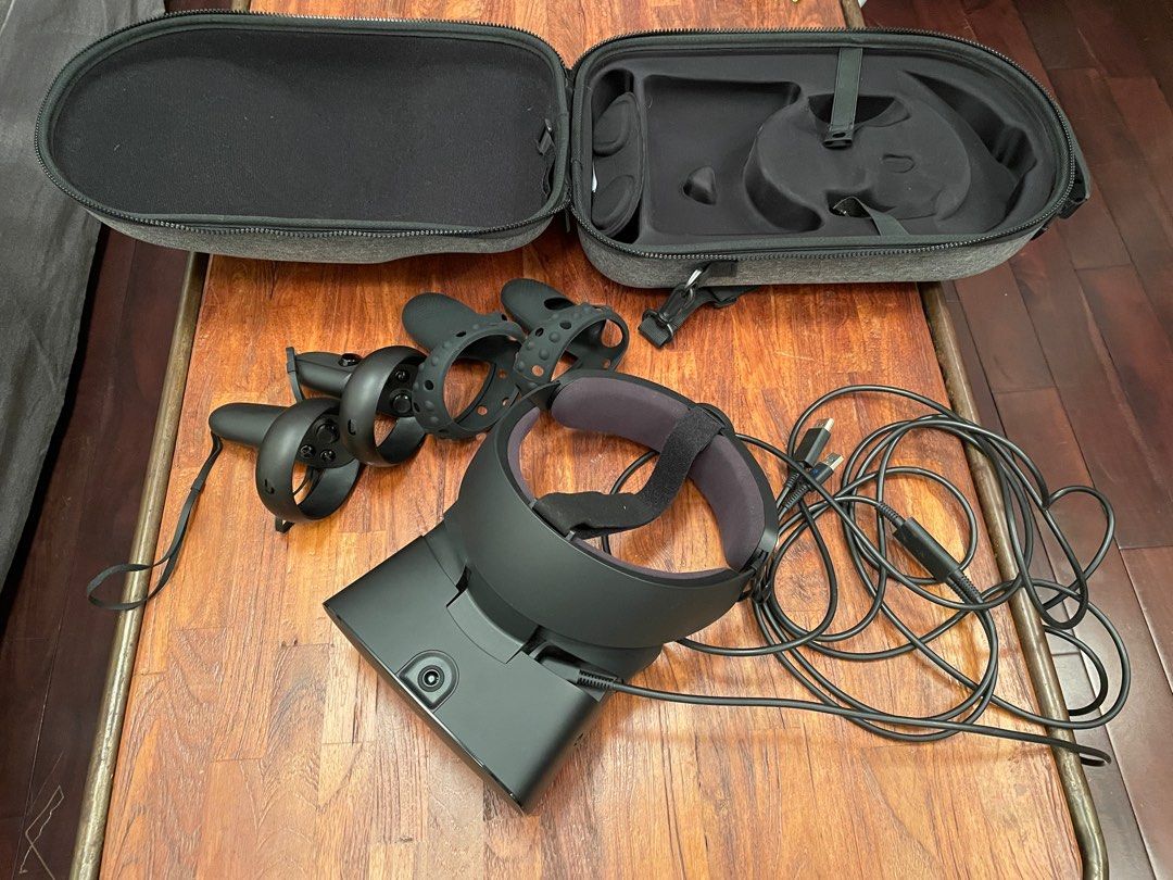 Oculus Rift S, 電子遊戲, 遊戲機配件, VR 虛擬實境 - Carousell