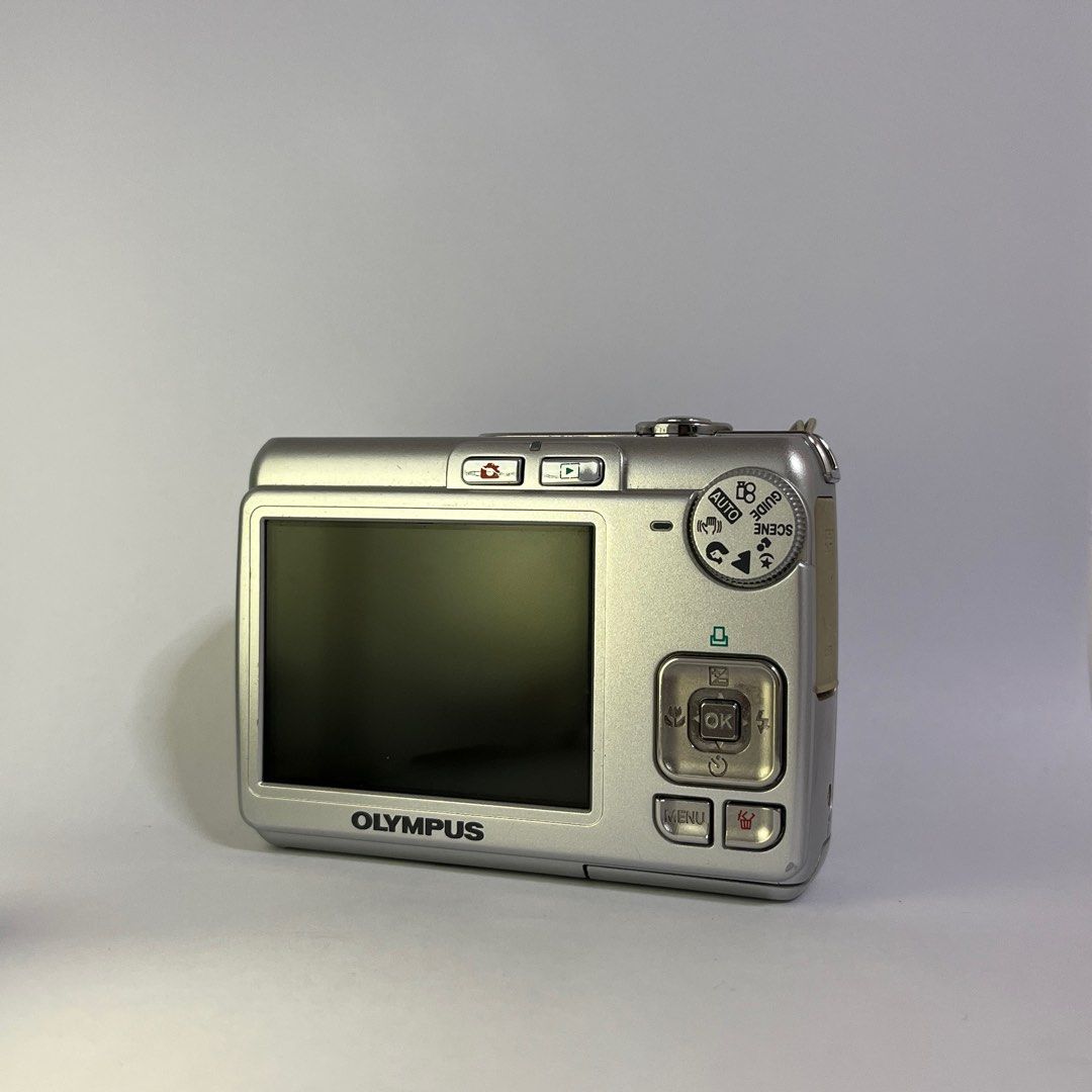 Olympus FE-210 Digital Camera, Photography, Cameras on Carousell