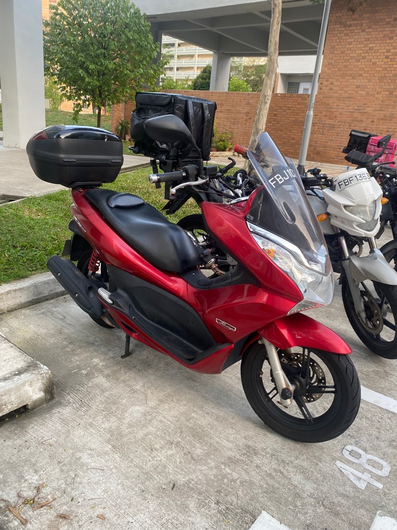 PCX 150 HONDA, Motorcycles, Motorcycles for Sale, Class 2B on Carousell