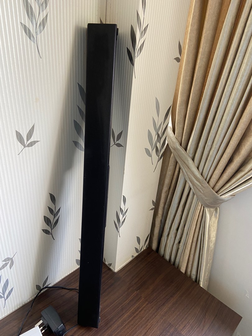 Philip sound bar, Audio, Soundbars, Speakers & Amplifiers on Carousell