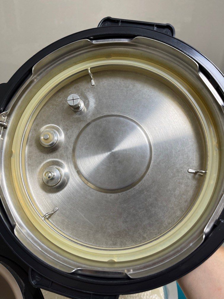 Philips Viva HD2195 Pressure Cooker, TV & Home Appliances, Kitchen ...