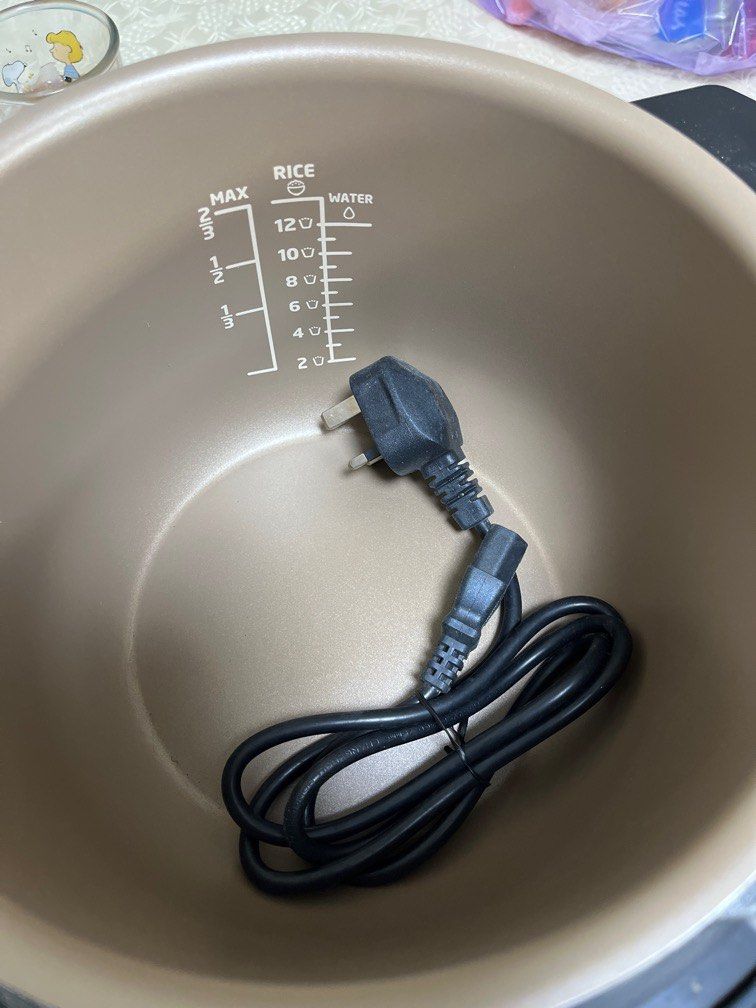 Philips Viva HD2195 Pressure Cooker, TV & Home Appliances, Kitchen ...