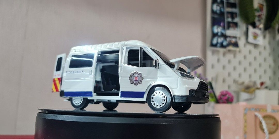 Police Car Scale 1:32 CNB Vehicle, Hobbies & Toys, Toys & Games on ...