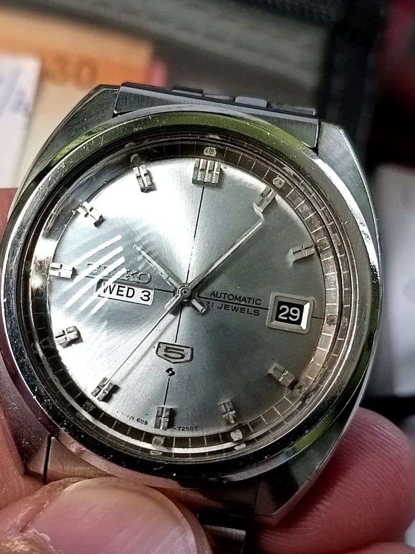 Rare Seiko 6119-7183 split day date window, Men's Fashion, Watches ...