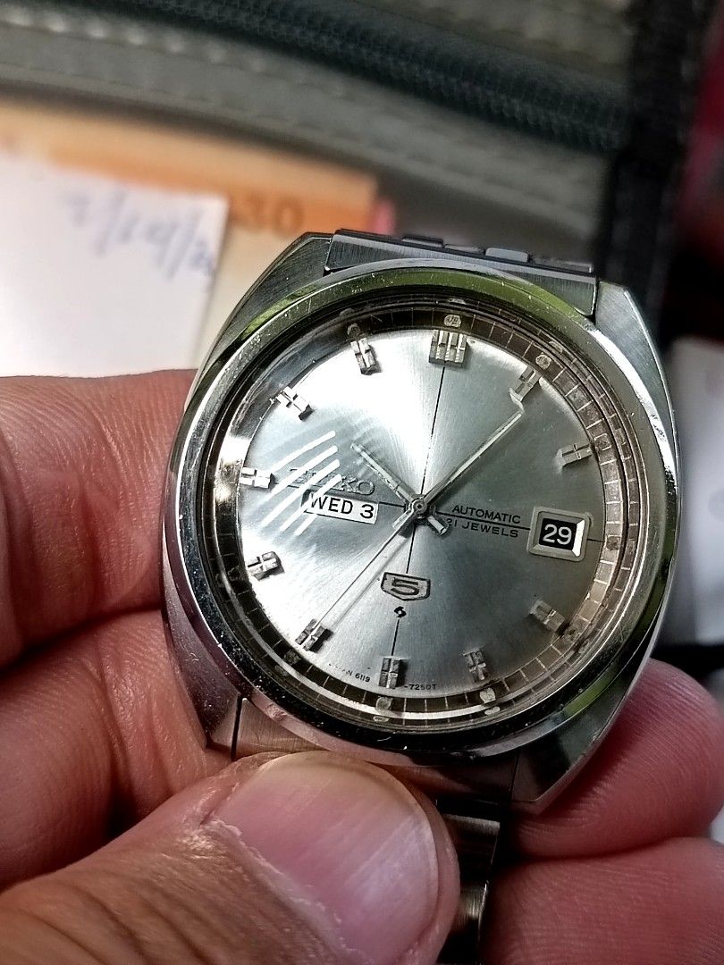 Rare Seiko 6119-7183 split day date window, Men's Fashion, Watches ...