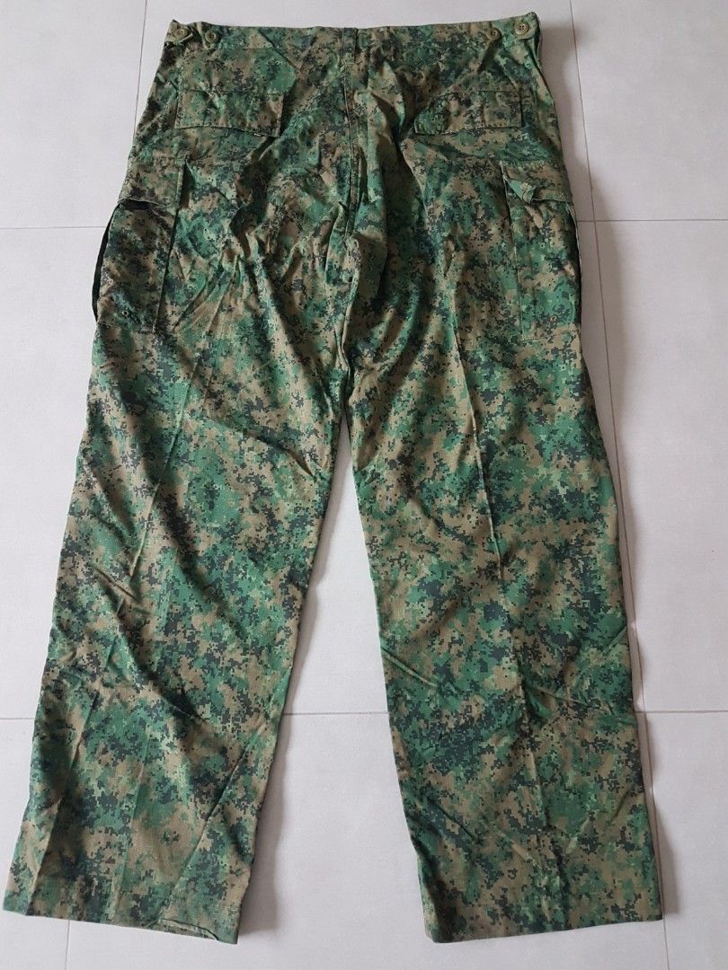 SAF No 4 Trouser, Men's Fashion, Bottoms, Trousers on Carousell
