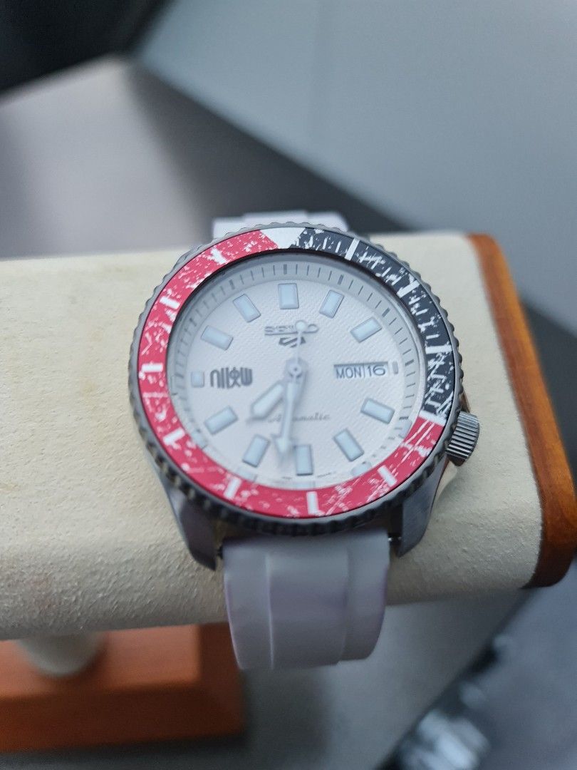 Seiko 5 Street Fighter Ryu, Men's Fashion, Watches & Accessories ...