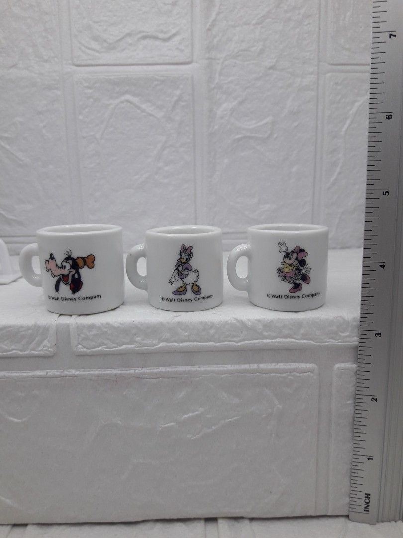 Set Disney Ceramic Tiny Mugs Goofy, Daisy and Minnie Mouse, Hobbies ...