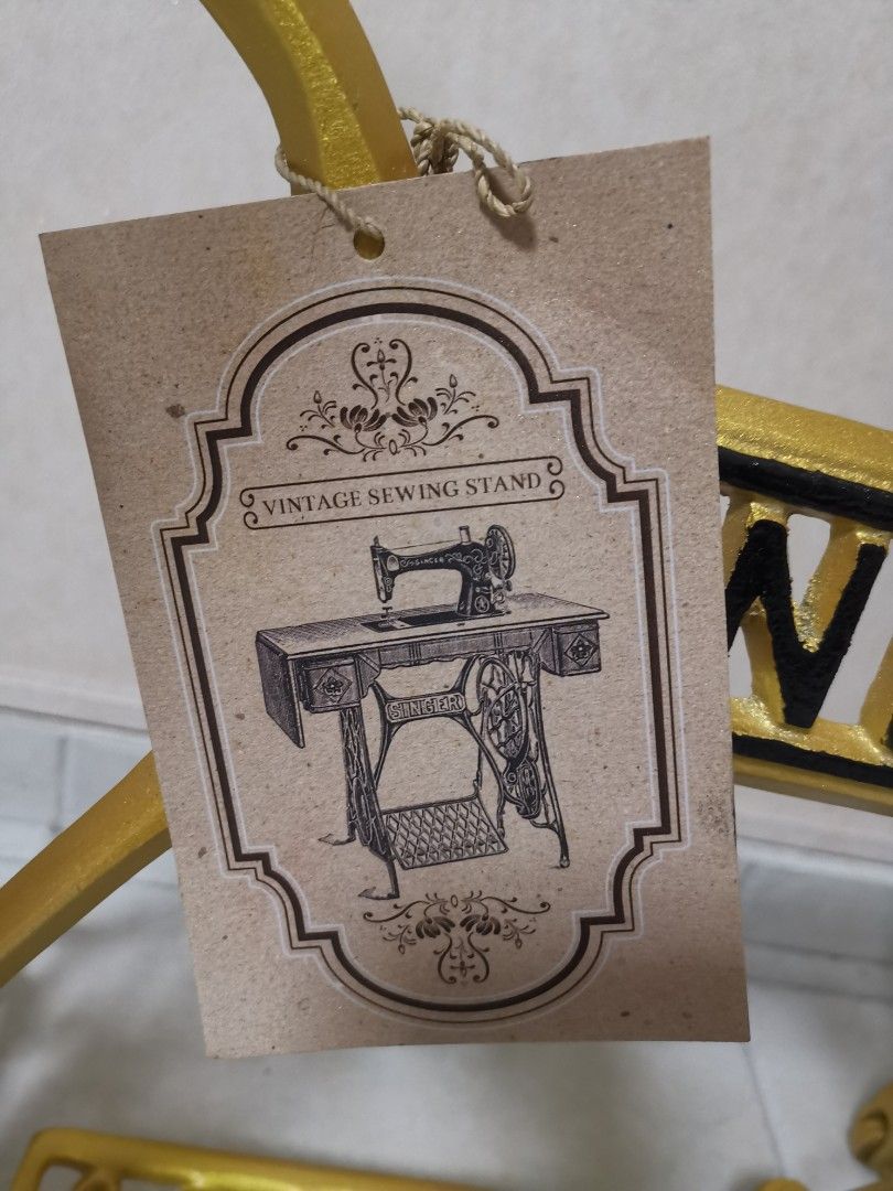 SINGER Spider Web Sewing Machine Stand, Hobbies & Toys, Memorabilia ...