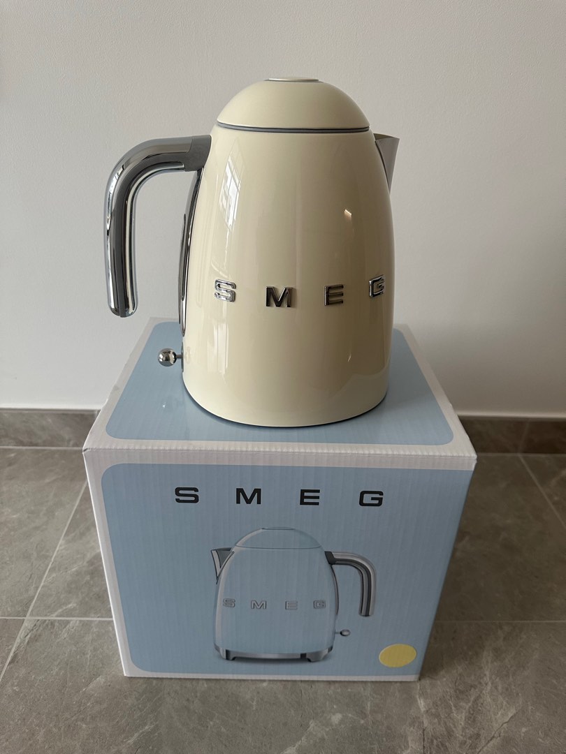 SMEG kettle 1.7l brand new cream, TV & Home Appliances, Kitchen ...