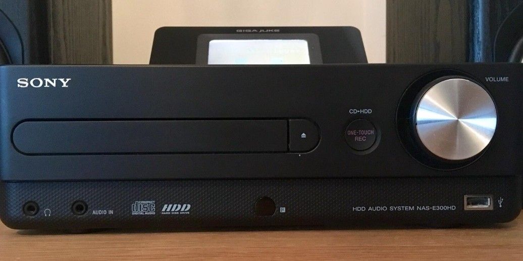 Sony Giga Juke NAS E-300HD CD Player and Ripper (w/o box), TV & Home ...