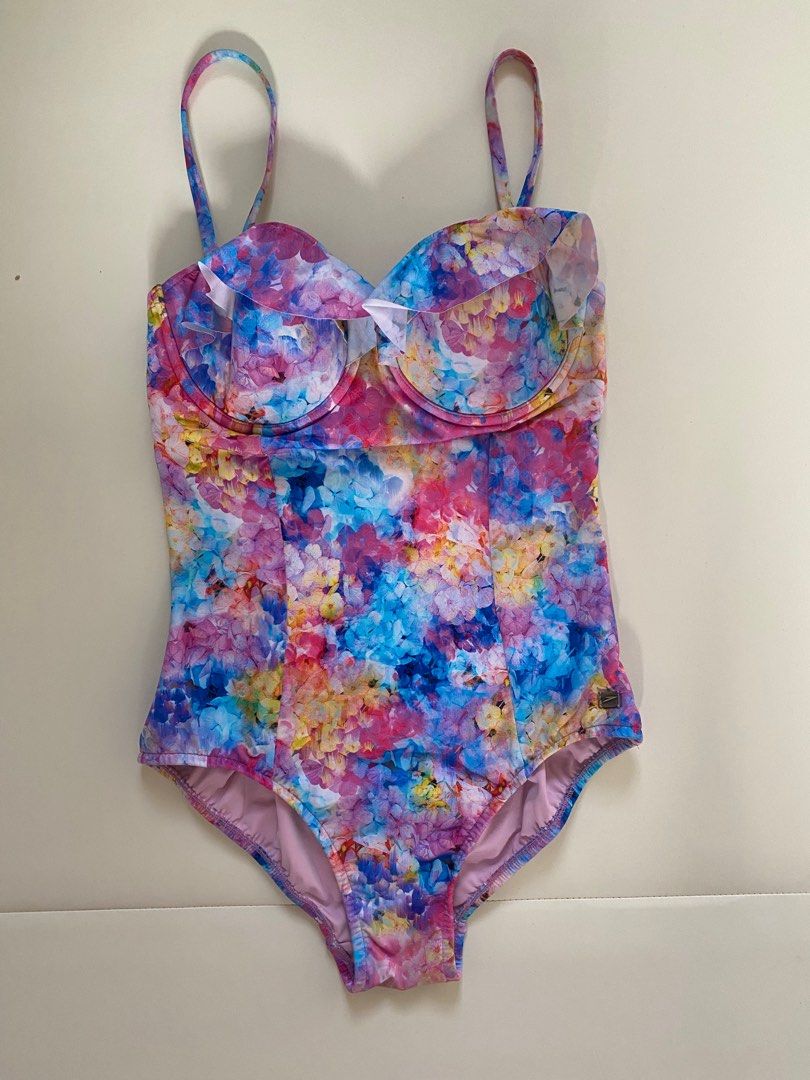Speedo Floral One Piece Swimsuit, Women's Fashion, Swimwear, Bikinis ...