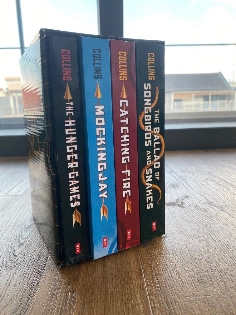 The hunger games (full series), Hobbies & Toys, Books & Magazines ...