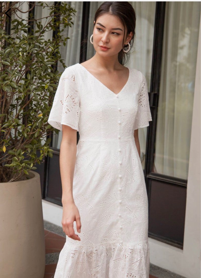 The Willow Label Victoria Eyelet Dress White, Women's Fashion, Dresses ...
