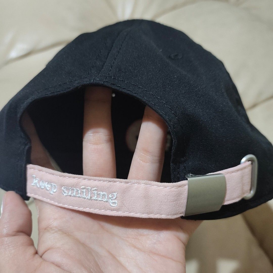 Topi Miniso, Fesyen Wanita, Aksesoris di Carousell