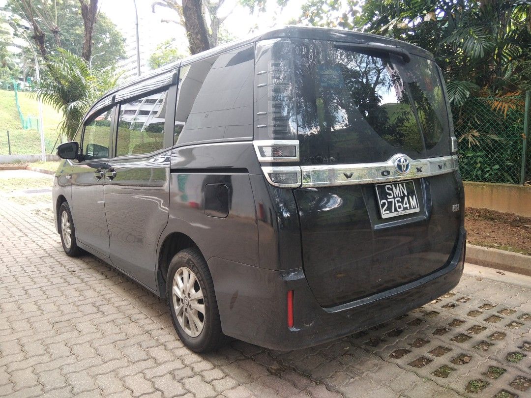 Toyota Voxy Hybrid, Cars, Car Rental on Carousell