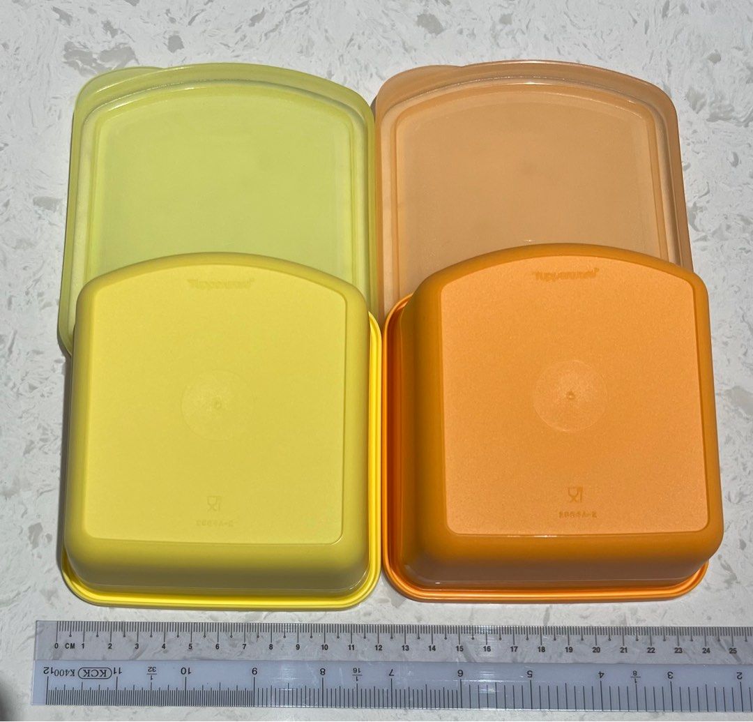 [Tupperware] Sandwich box, Furniture & Home Living, Kitchenware ...