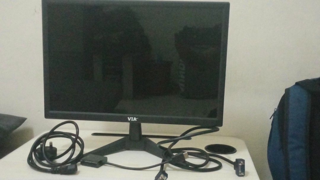 VIA LED Monitor, Computers & Tech, Desktops on Carousell