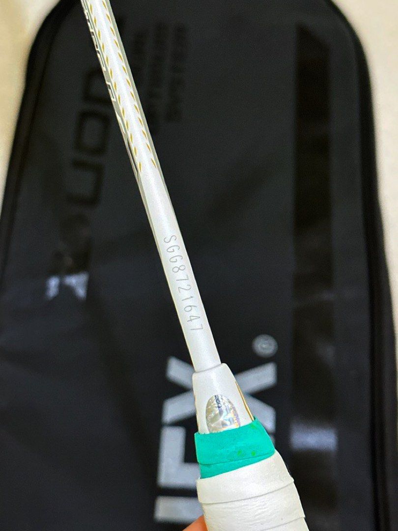 Victor Thruster F Claw Enhanced ( not yonex lining Mizuno ), Sports ...