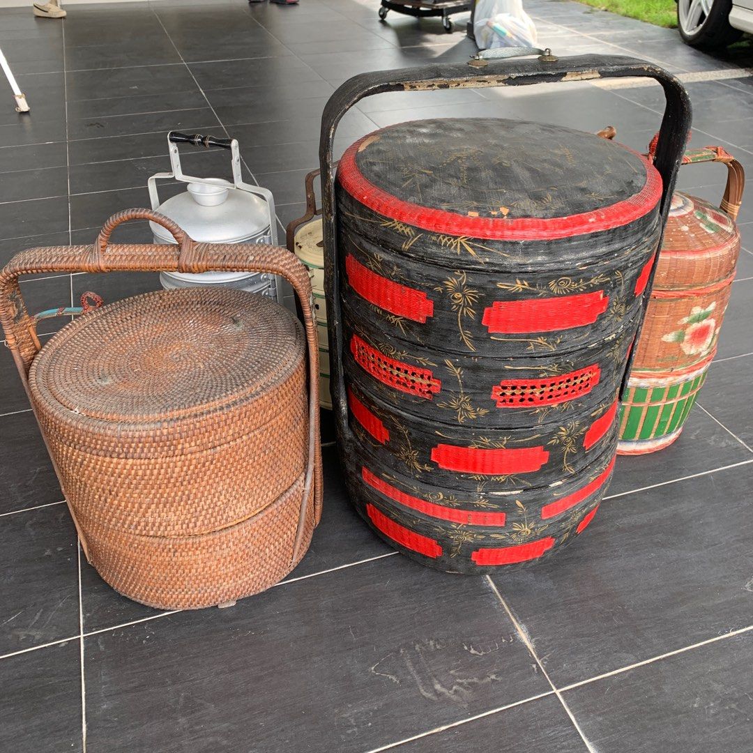 Vintage variety bakul sia and tiffin, Hobbies & Toys, Collectibles & Memorabilia, Vintage ...