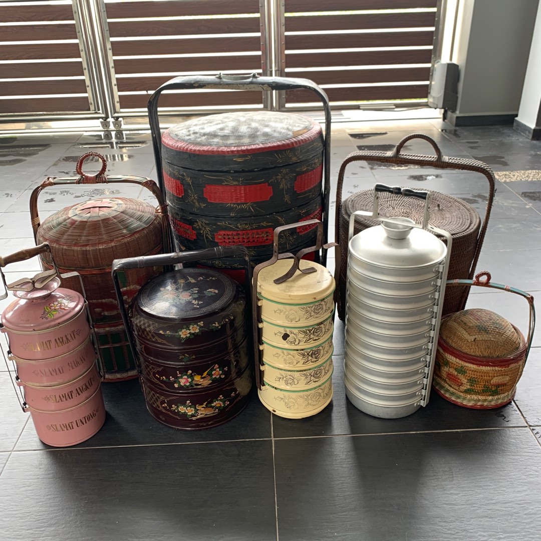 Vintage variety bakul sia and tiffin, Hobbies & Toys, Collectibles ...