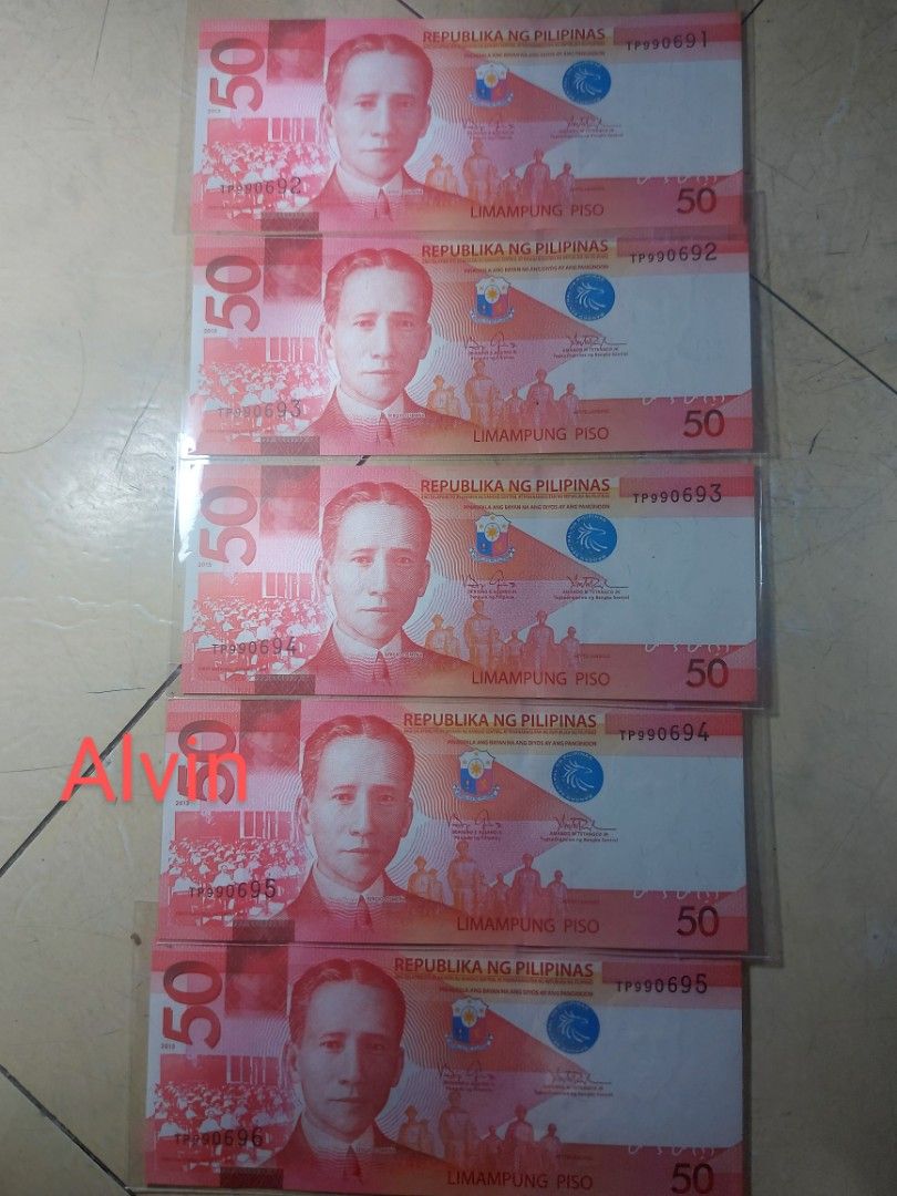 2013 UNCIRCULATED 50 PESO NOTES..5 PIECES MISMATCHED SERIAL NUMBERS ...