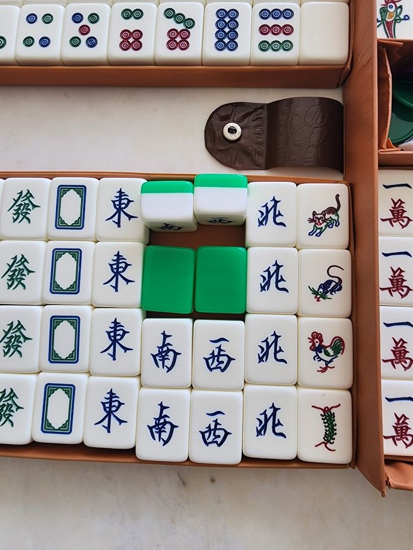 A1 Size Solid Colour Mahjong Set (37mm), Hobbies & Toys, Toys & Games ...