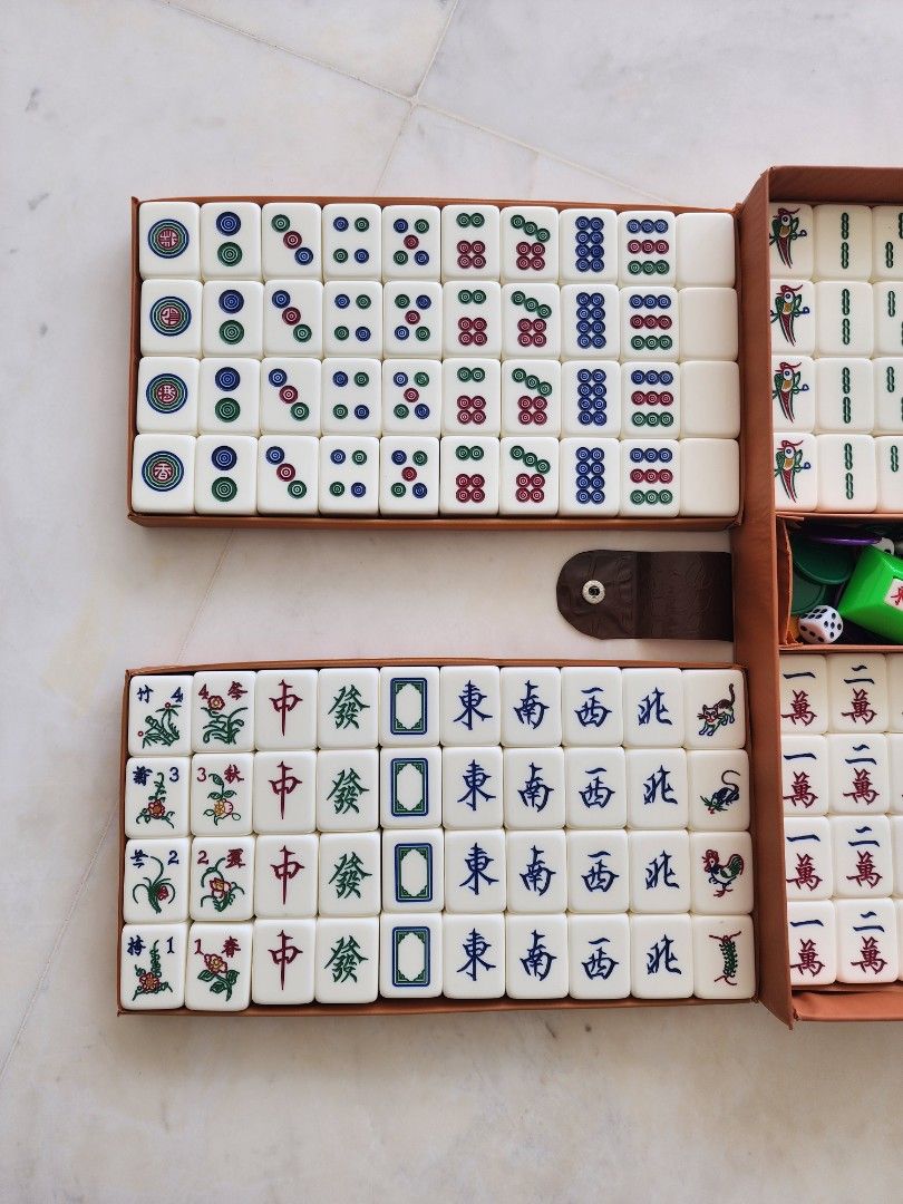 A1 Size Solid Colour Mahjong Set (37mm), Hobbies & Toys, Toys & Games ...