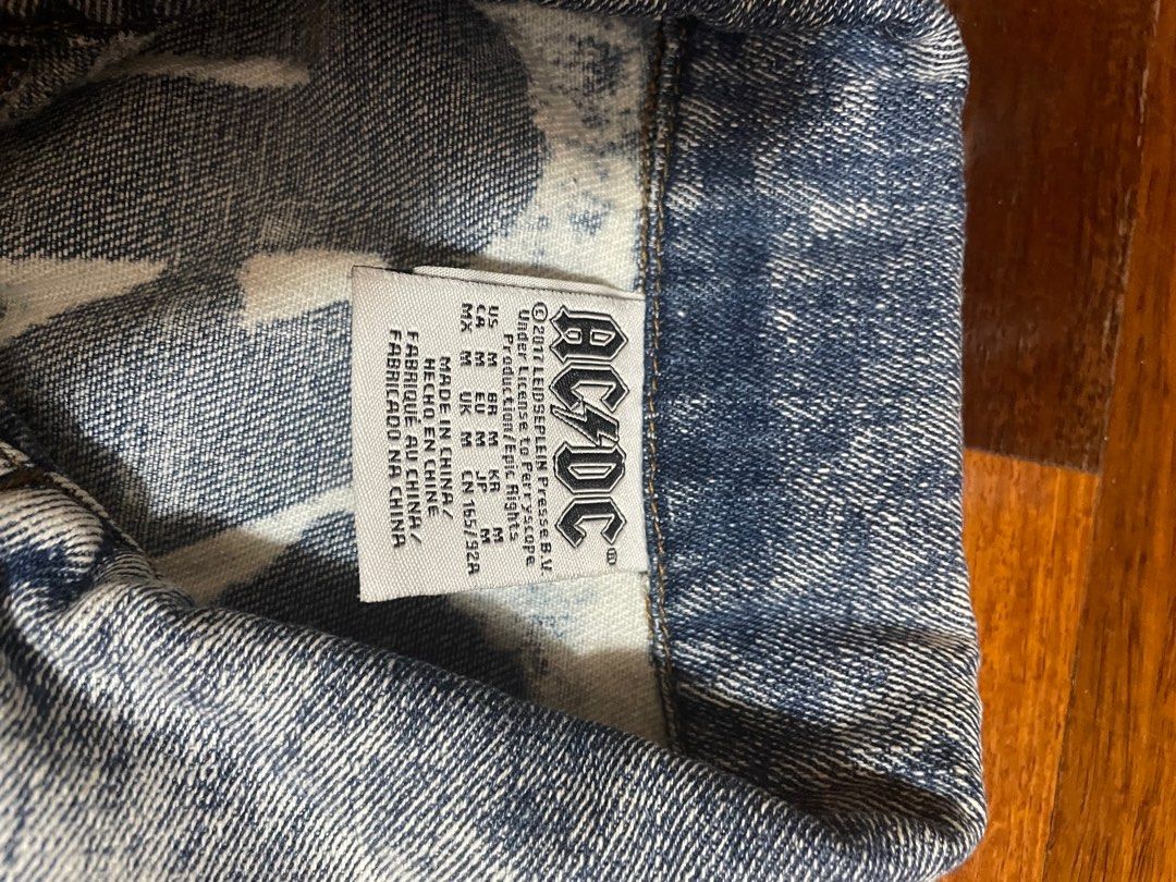 AC/DC Acidwash Cropped Denim Jacket, Women's Fashion, Coats, Jackets ...