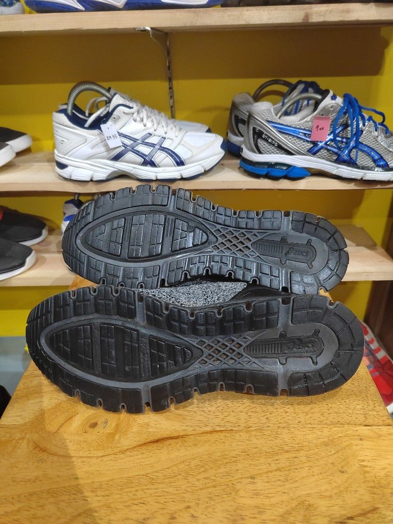 Acics, Men's Fashion, Footwear, Casual shoes on Carousell