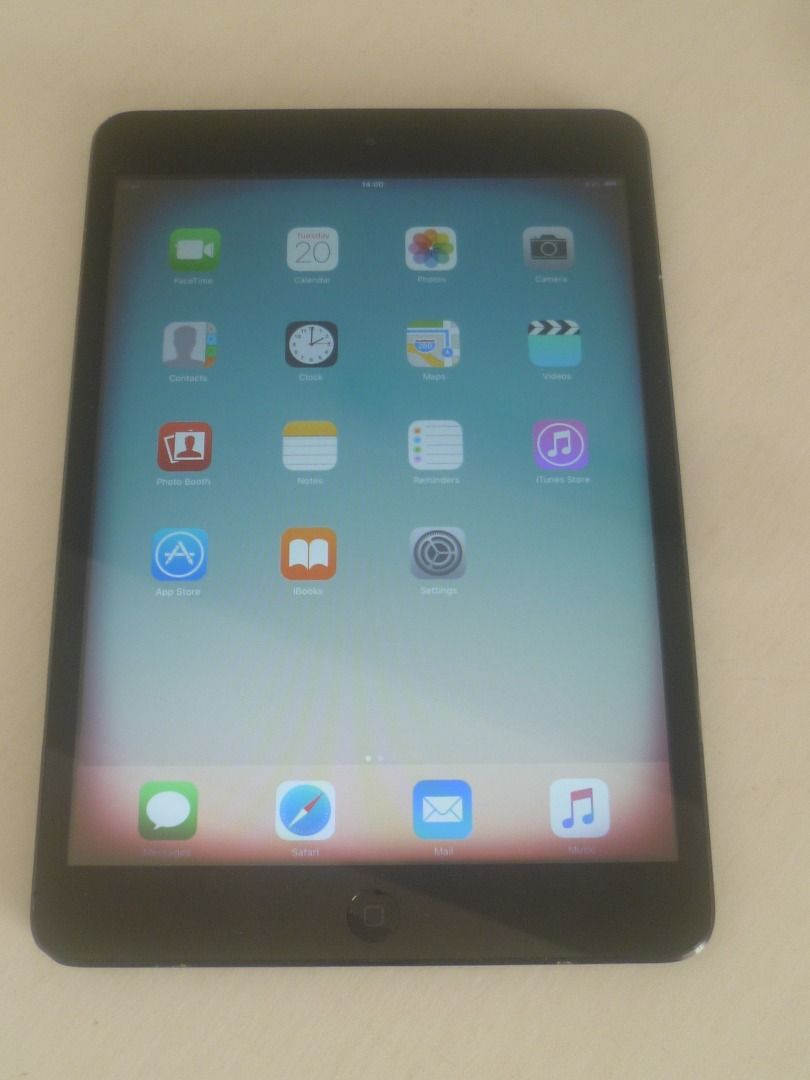 Apple iPad 1st Generation 12GB (working condition), Computers & Tech ...