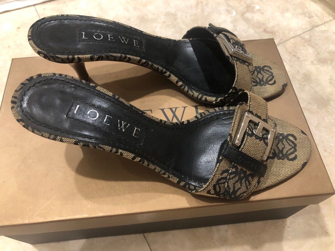 Authentic Loewe Sandal, Women's Fashion, Footwear, Heels on Carousell