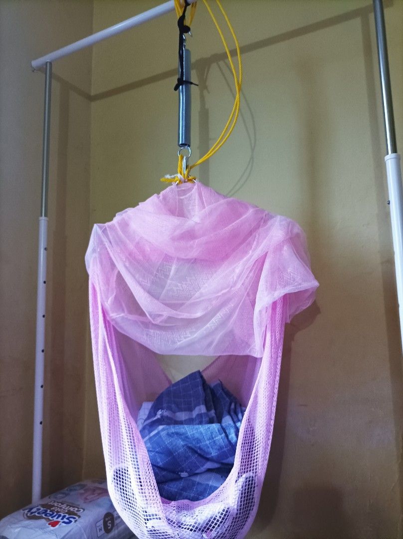 Ayunan Per dan Besi Dinding Putih, Bayi & Anak, Ranjang Bayi di Carousell