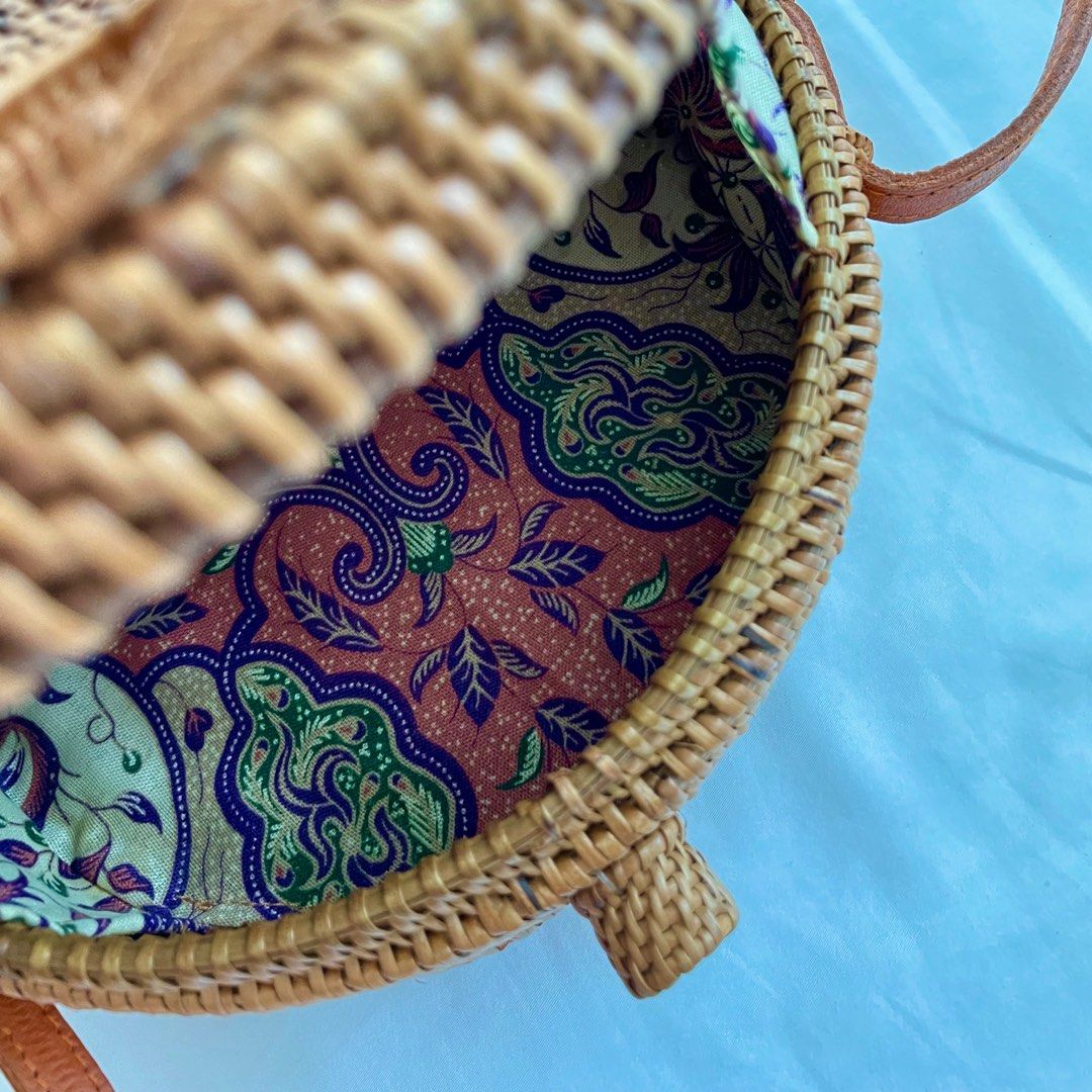 BN Bali Rattan Sling Bag, Women's Fashion, Bags & Wallets, Beach Bags ...
