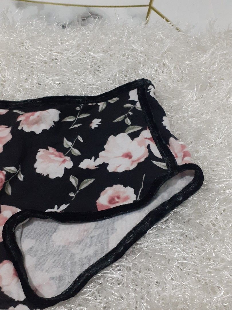 Bnew VS PINK limited edition undies, Women's Fashion, Undergarments ...