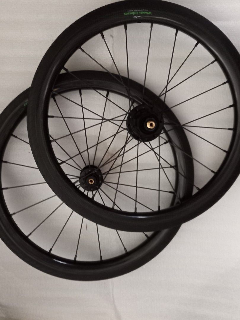 Brompton 7s 349 16" Carbon wheelset (852g), Sports Equipment, Bicycles ...