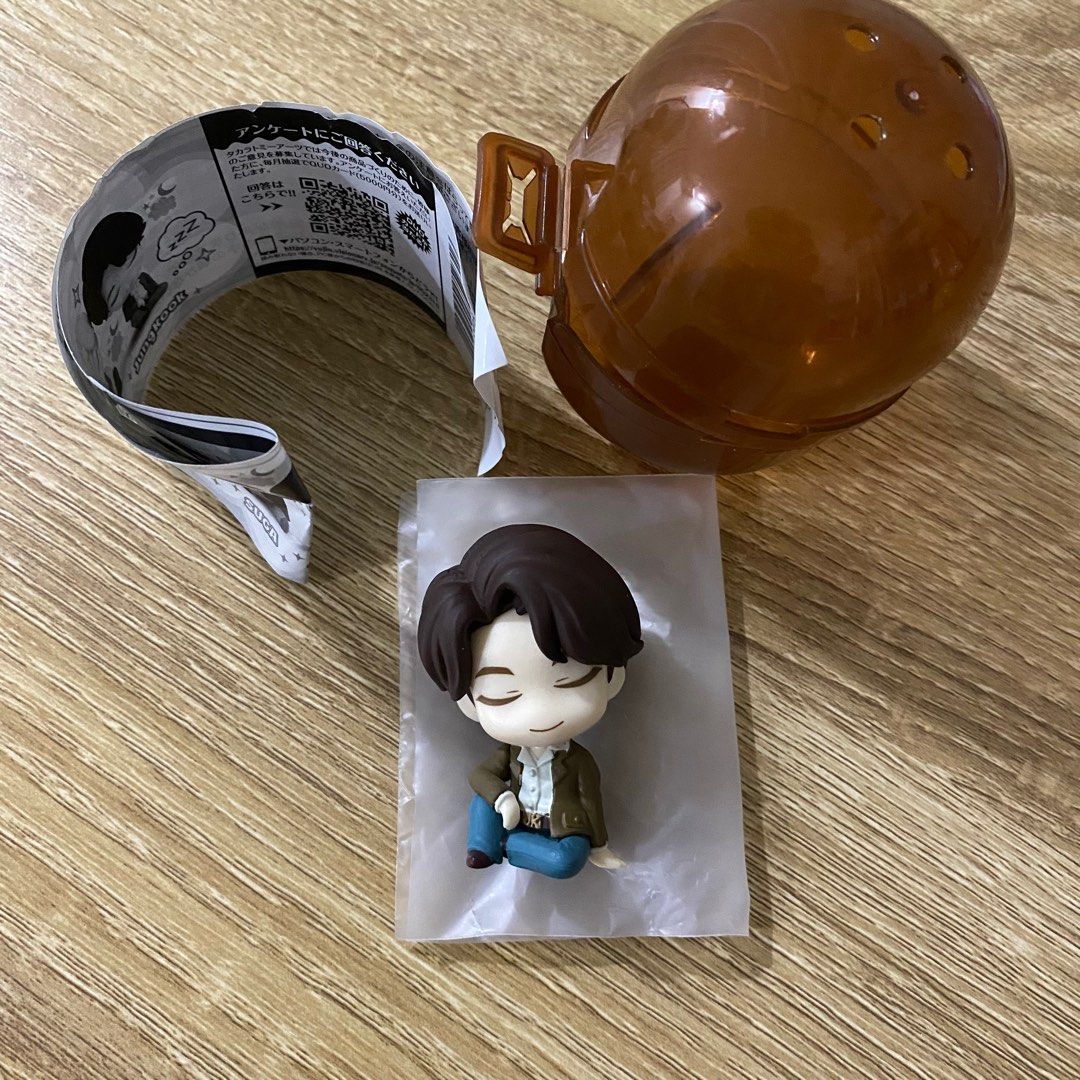 BTS Tinytan Gacha - Jungkook Sleeping Figure, Hobbies & Toys, Memorabilia & Collectibles, K-Wave ...
