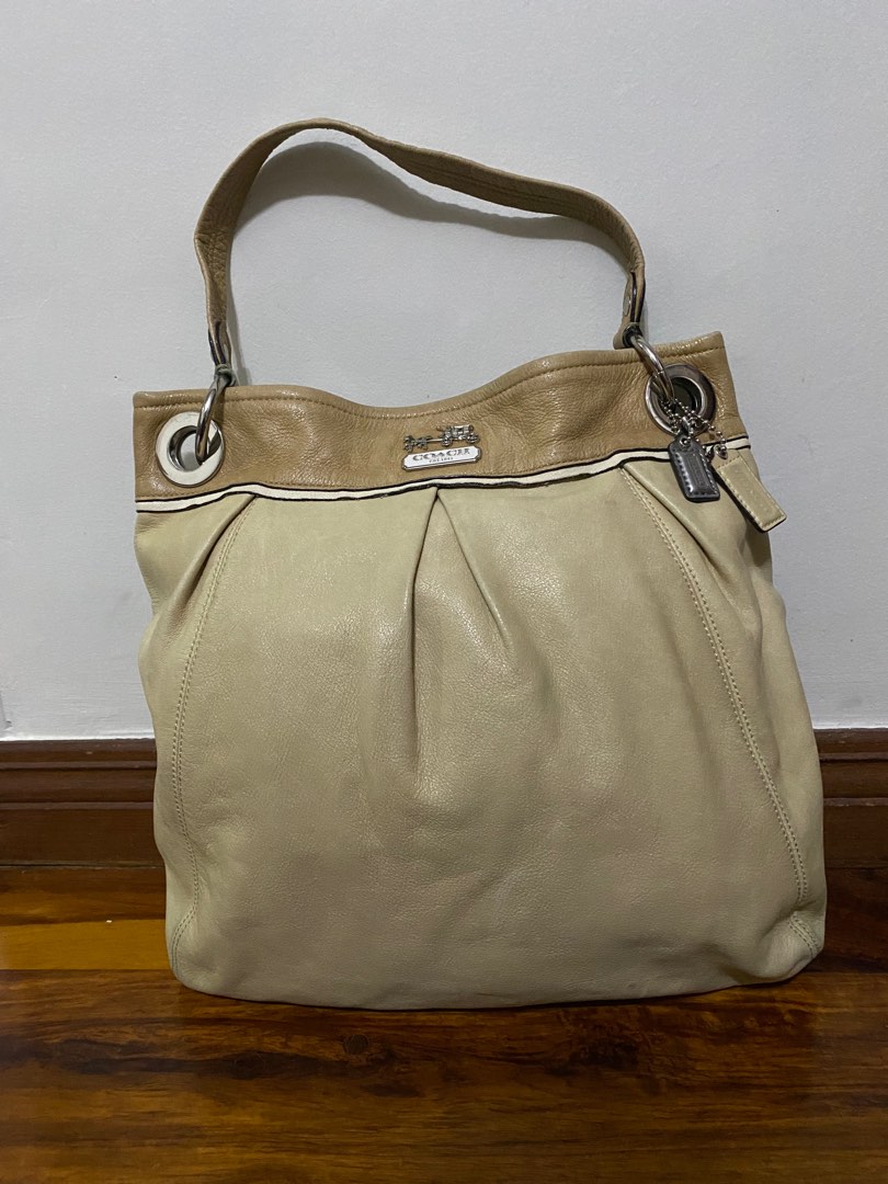 Coach Madison Large Leather Cream Shoulder bag, Luxury, Bags & Wallets ...